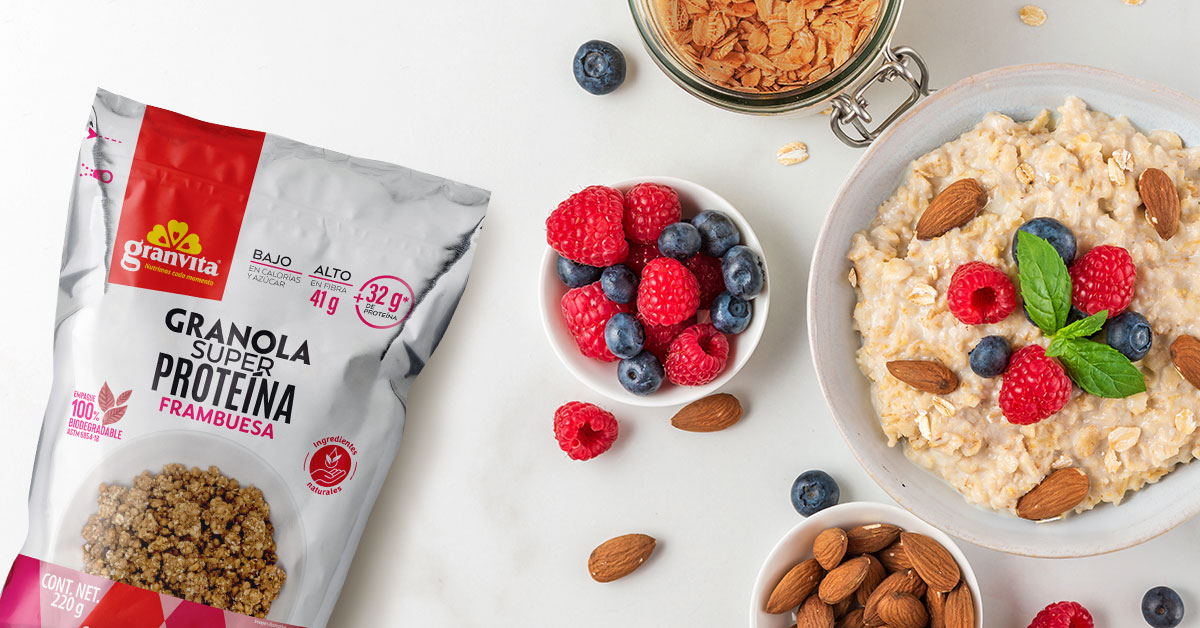 Cereal de granola Granvita alto en fibra o super proteína, ¿cuál elegir ...